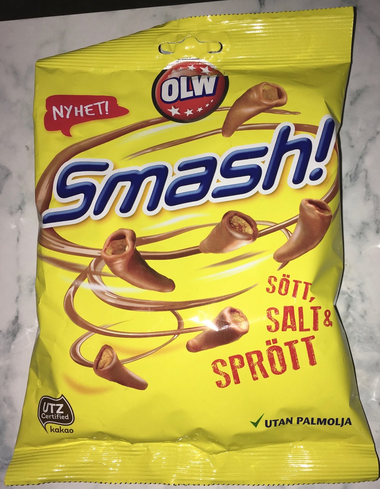 FOODSTUFF FINDS: Smash Salty Corn Coated In Chocolate (Norwegian Import ...