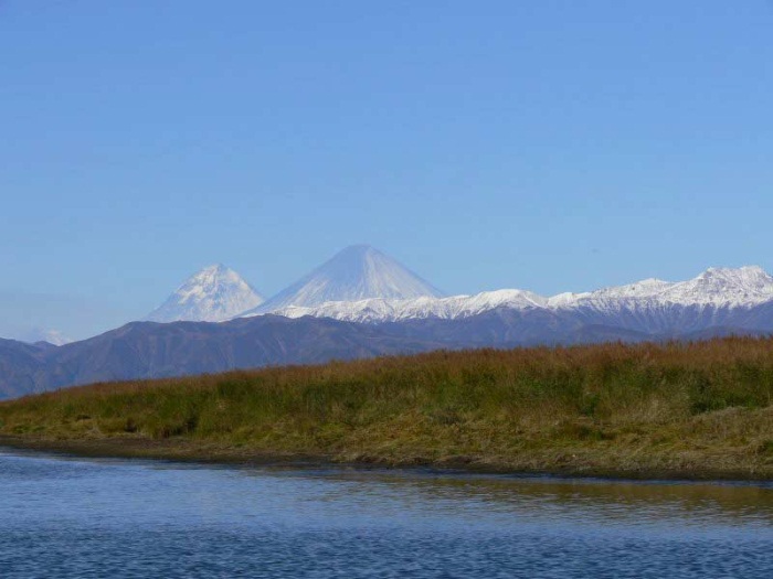 Visit Kamchatka Peninsula in Russia (with Map & Photos)