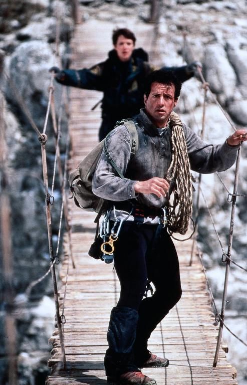 CLIFFHANGER - Fotografii | SYLVESTER STALLONE