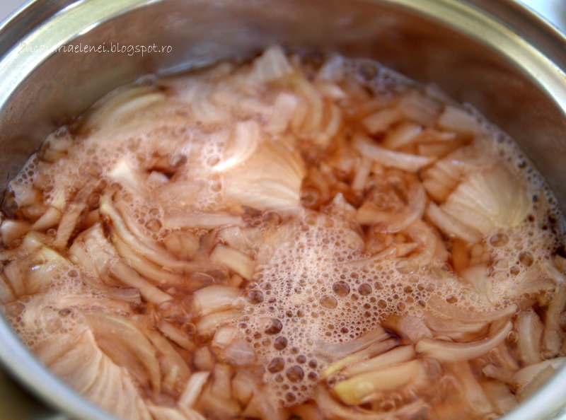 Bucataria Elenei: Dulceata de ardei iuti cu ceapa