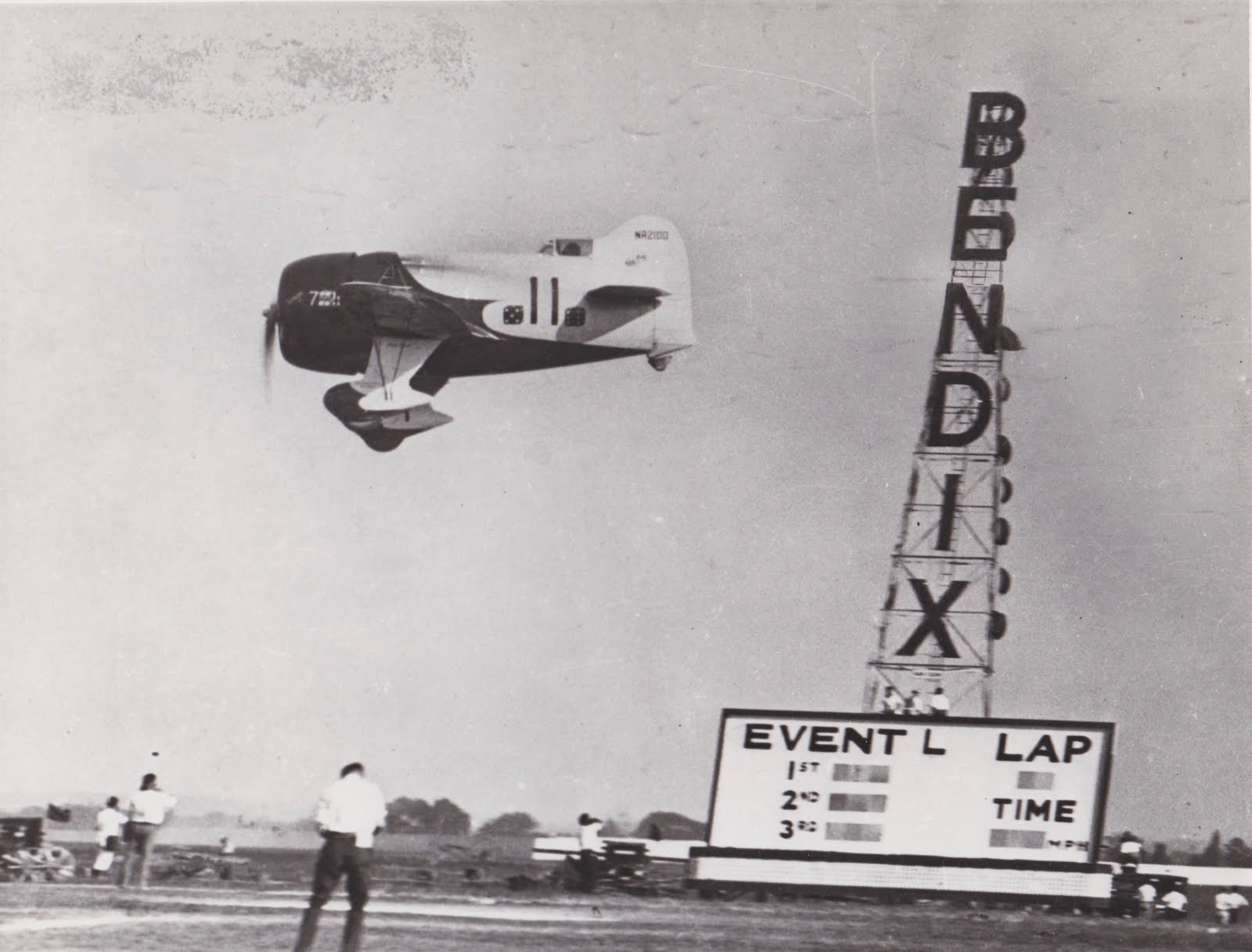 Every goddamn day: 03/04/24: The Gee Bee's Moment of Glory