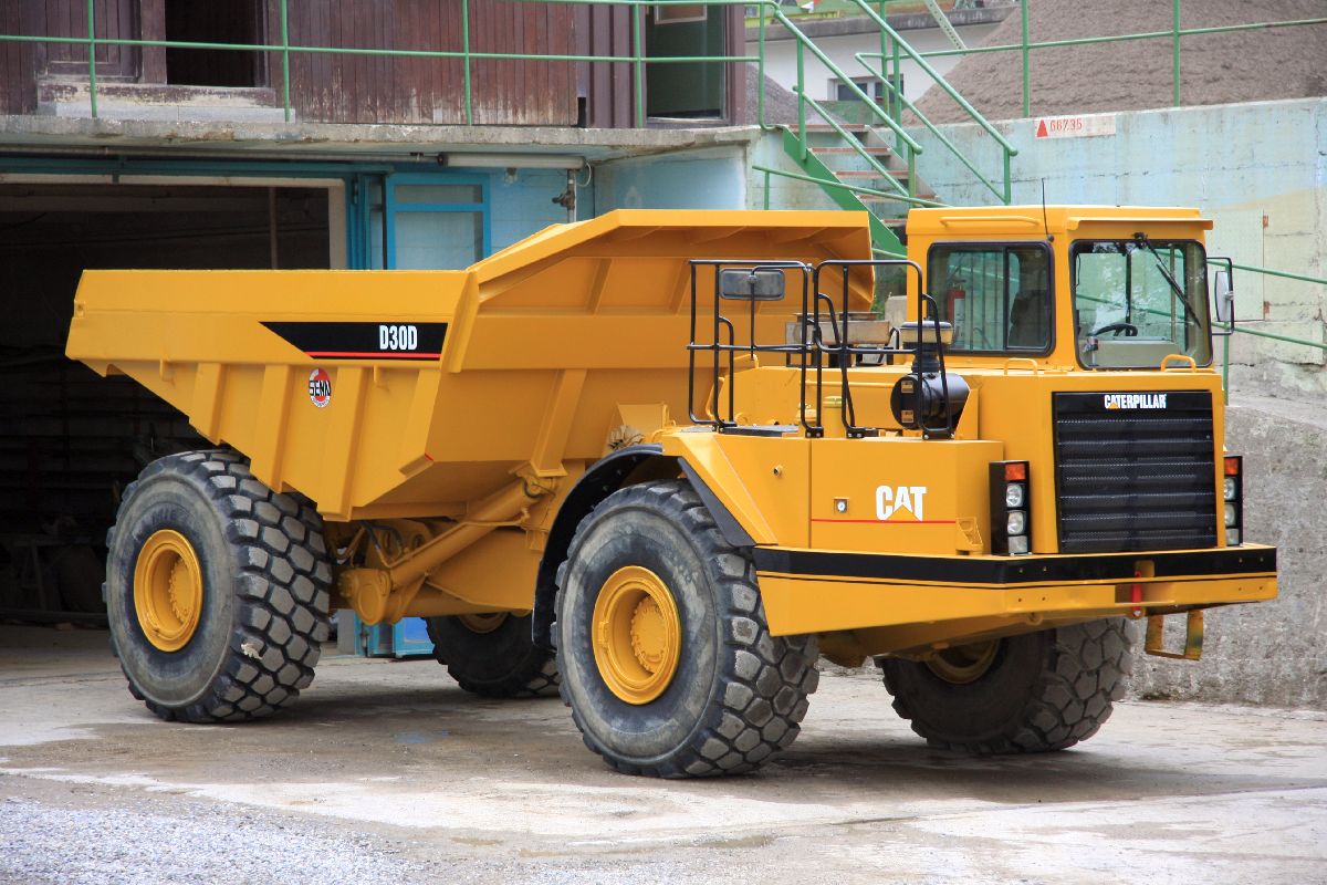 CAT - ARTICULATED TRUCKS D30D - ALL HEAVY EQUIPMENT
