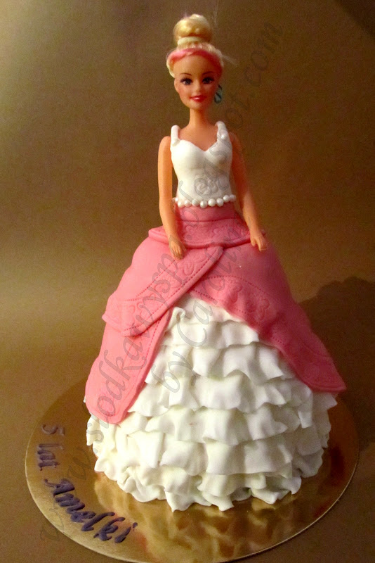 Tort lalka Barbie | Słodka Wyspa