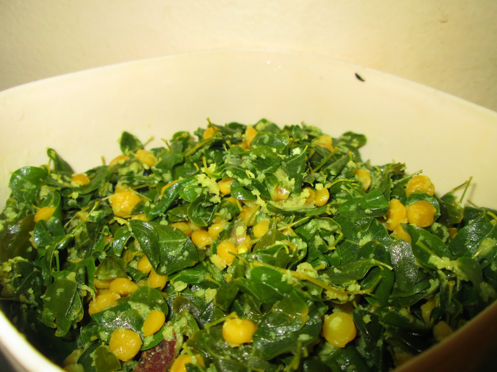 Drumstick leaves stir fry | Muringa ila thoran Recipe