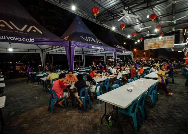 Asia Mega Mas - Tempat Kuliner di Chinatown Medan - Traveling Medan
