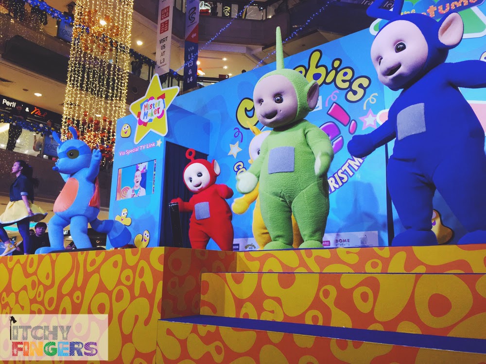 Itchy.Fingers: Media Invite: Cbeebies live countdown to Christmas at ...