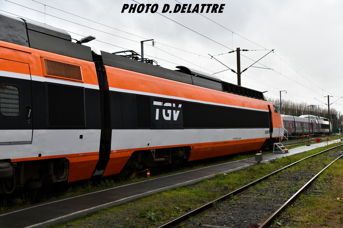 LA PASSION DU TRAIN: Patrick , TGV 01, ce Jeudi au Technicentre d ...