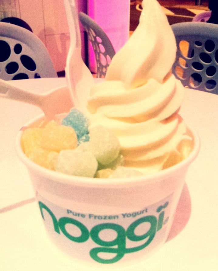 JENisHUNGRY: Noggi Frozen Yogurt