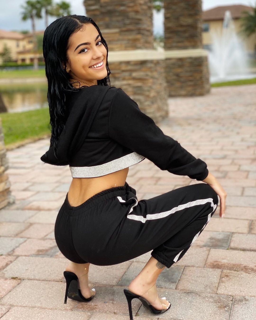 Malu Trevejo Instagram Clicks 18 Dec-2019