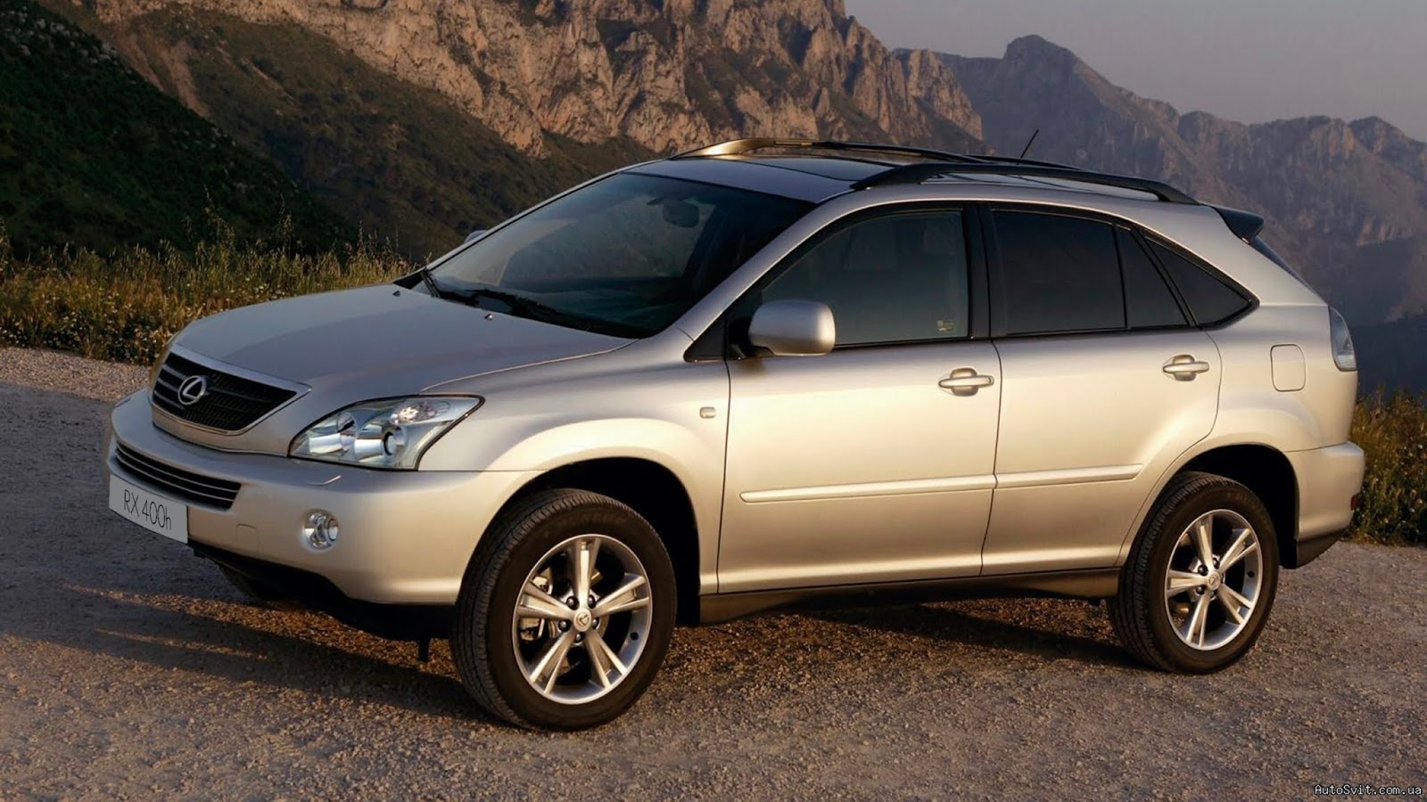 El primero de su especie: Lexus celebra los 15 años del RX : Autoblog ...