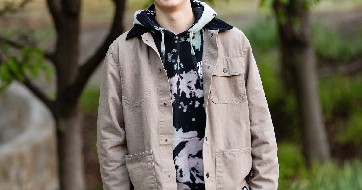 KIM LIND PHOTOGRAPHY {the blog}: Logan H : Class of 2021 | Kim Lind ...