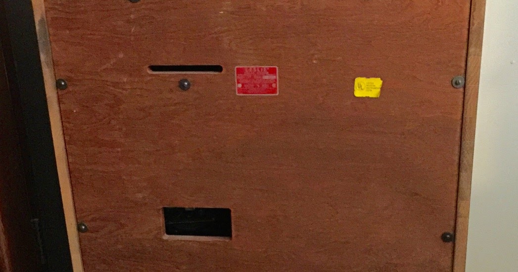 High on Technology: LESLIE 147, THE MAGIC ROTATING SPEAKER SYSTEM