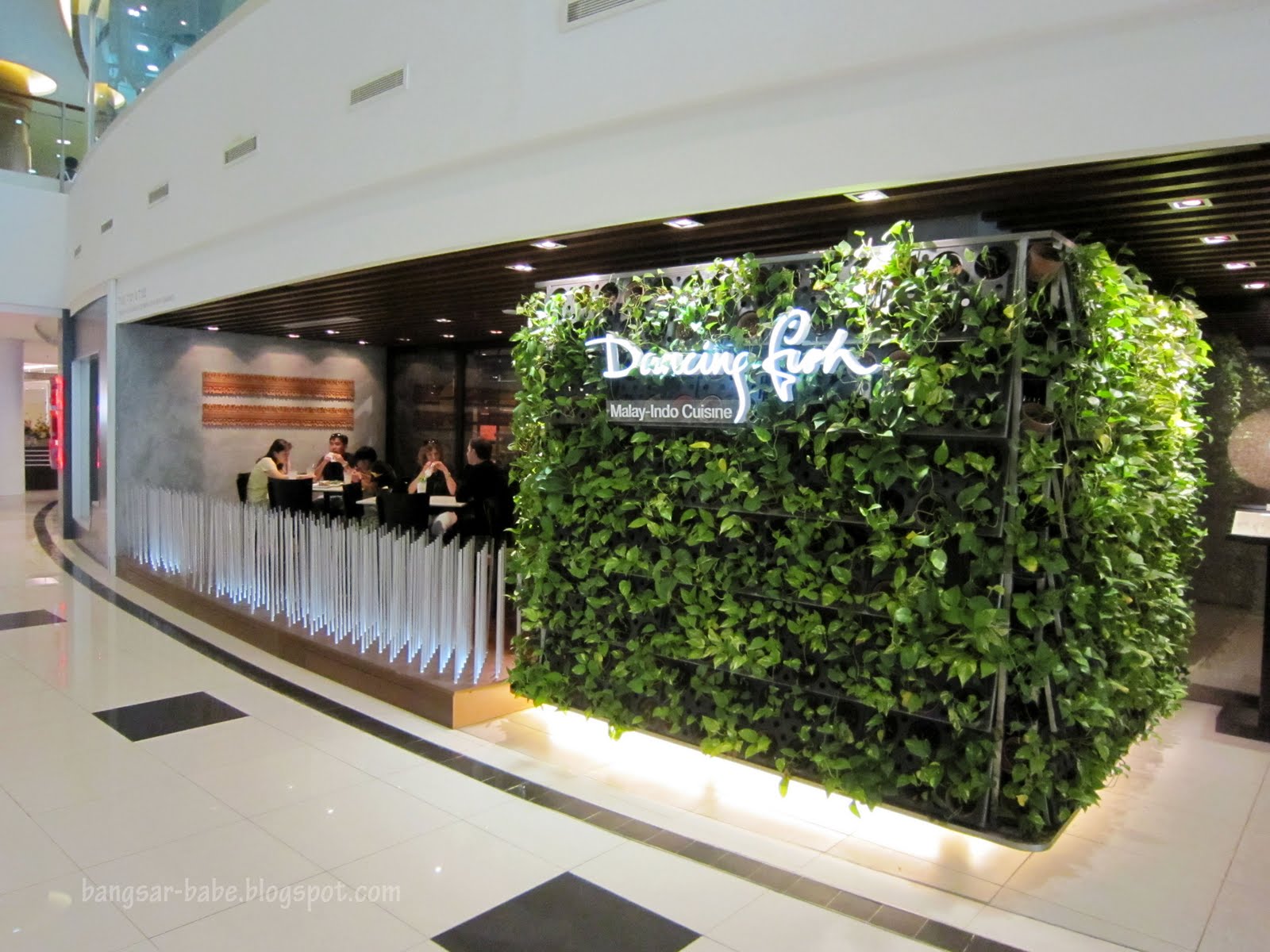 Dancing Fish, Bangsar Shopping Centre - Bangsar Babe