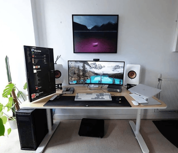 20 Inspirasi Setup Meja Kerja Minimalis di Rumah | Mood Bosster ...