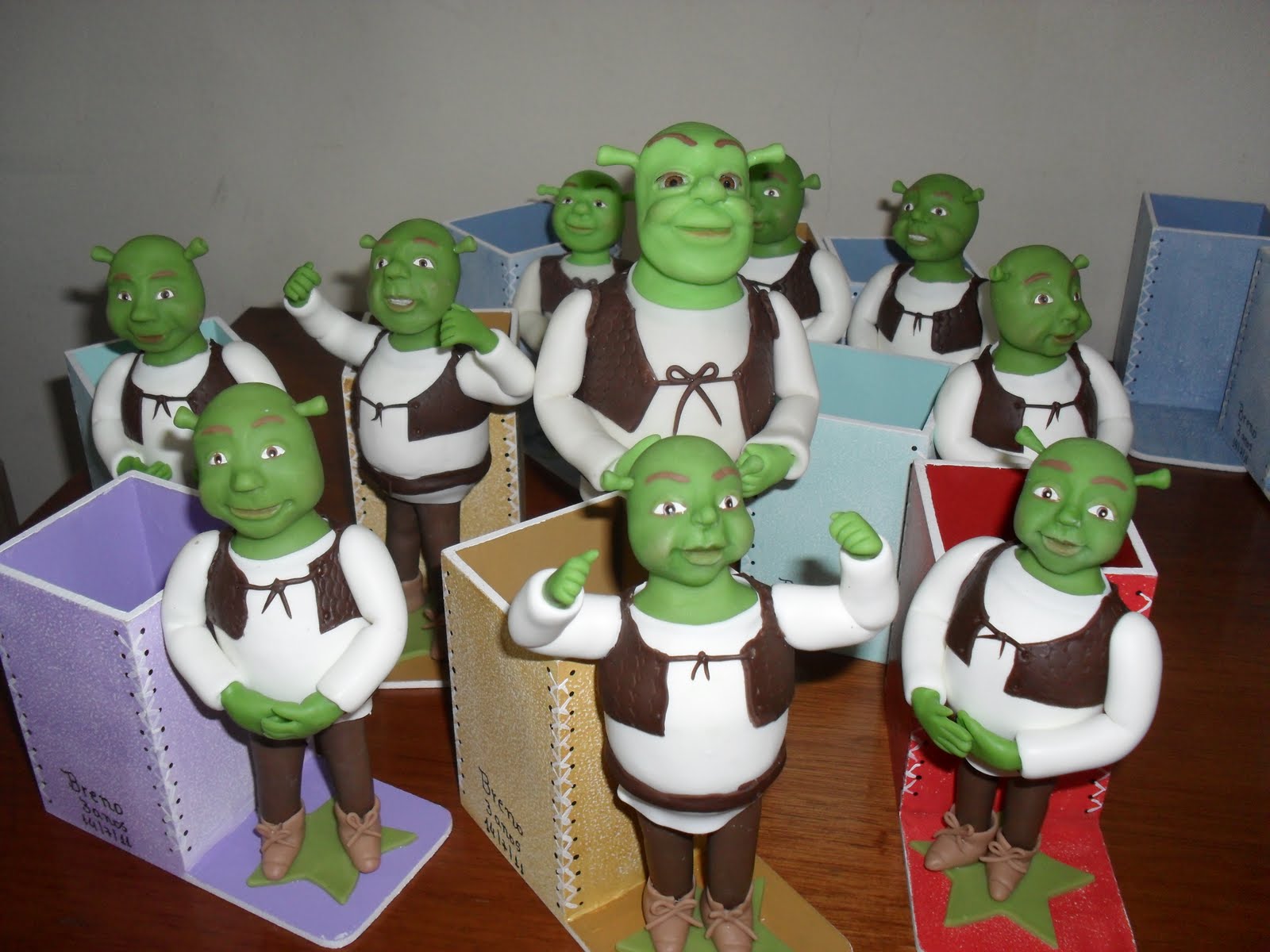 Nani e Pipe Artes - Biscuit: Shrek e sua turma