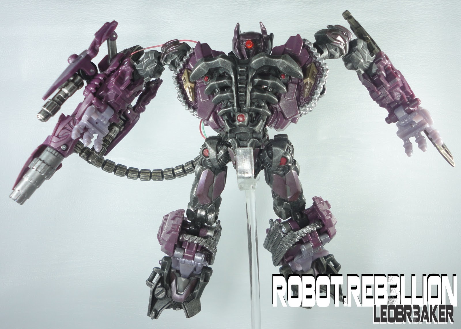 ROBOT.REB3LLION: SHOCKWAVE - DOTM