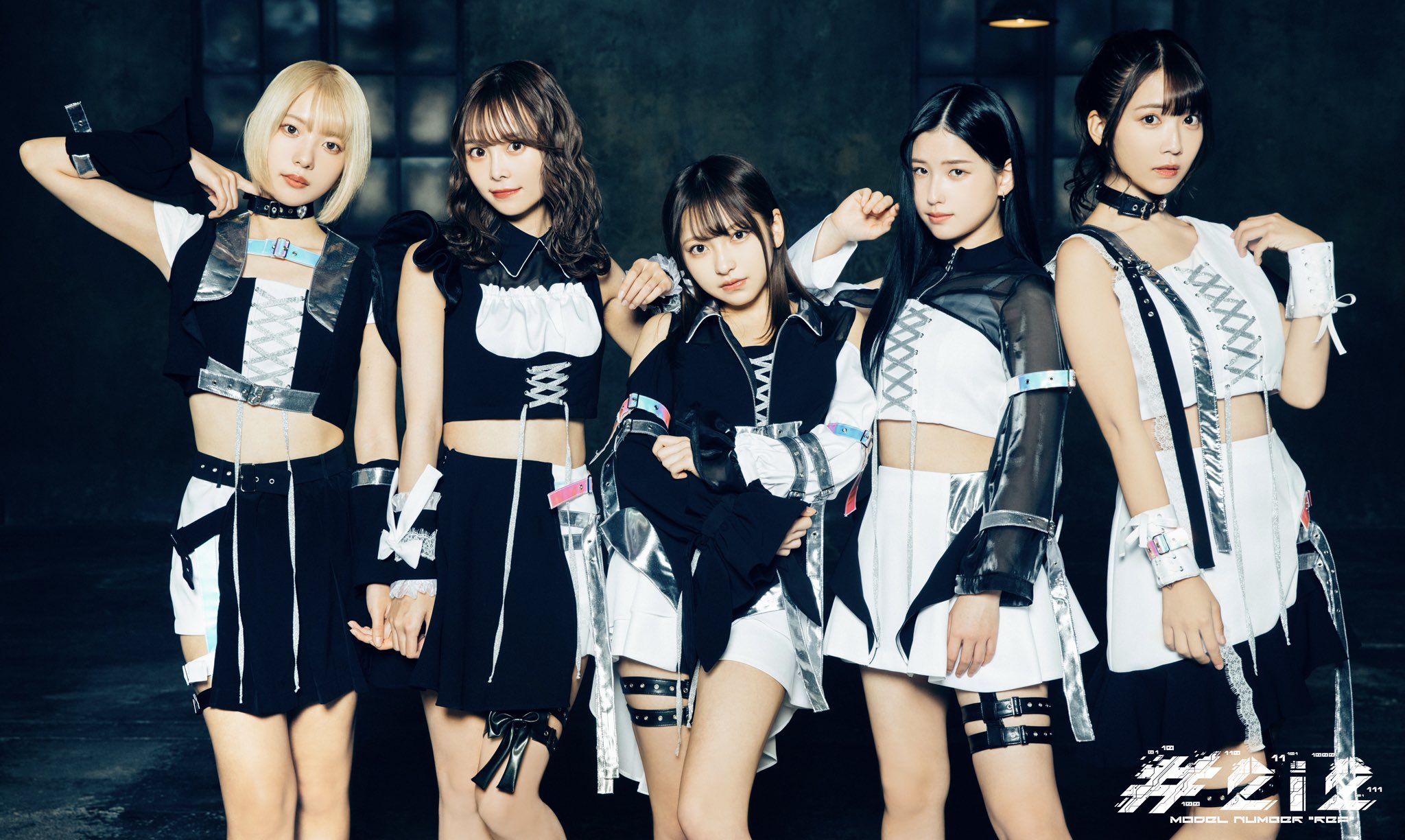 Nao Kanzaki and a few friends: Tomi: A trio of new mouthwatering mag ...