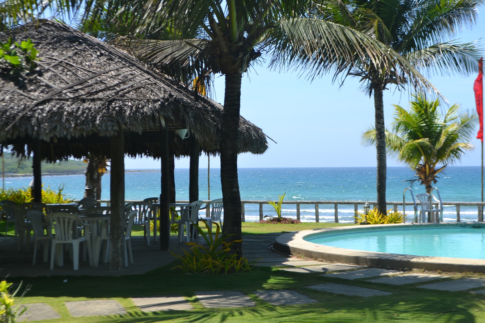 New Philippine Revolution: Ayosdito: Cabugao Beach in Ilocos Sur, part 2