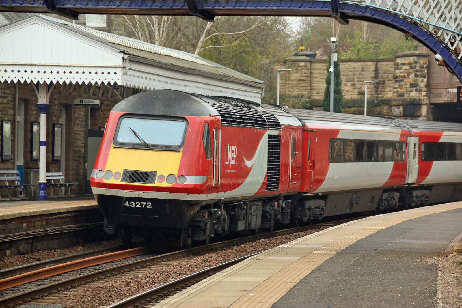 47s and other Classic Power at Southampton: LNER HSTs in Scotland, April 2019