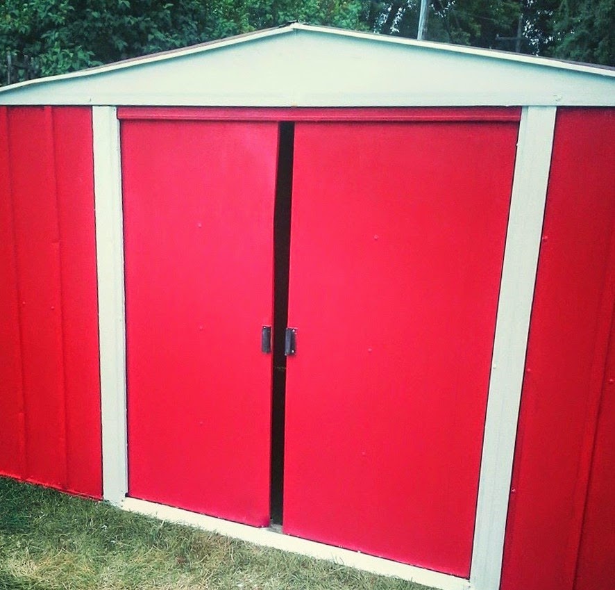 The Quaint Sanctuary: { Our cute little red barn/shed makeover }