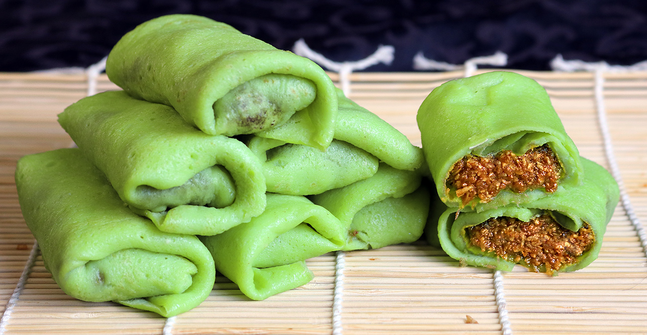 Kitchen Elf: Pandan flensjes met palmsuiker kokosvulling, Dadar Gulung