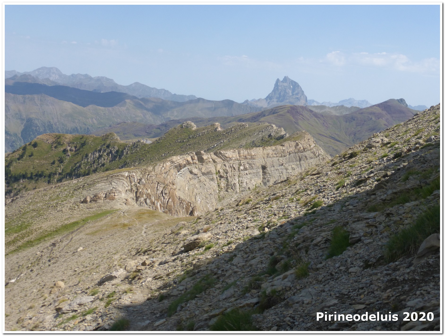 Un paseo por el Pirineo: La Moleta (2573 m) en circular desde Canfranc ...