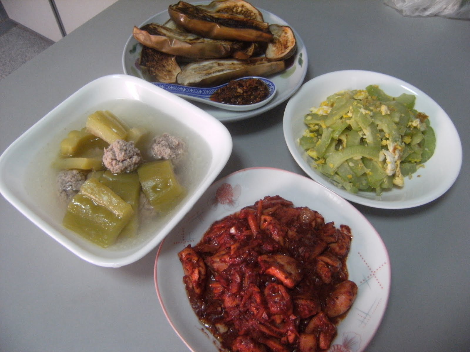 Iris Food Haven: 3 dishes 1 soup meal