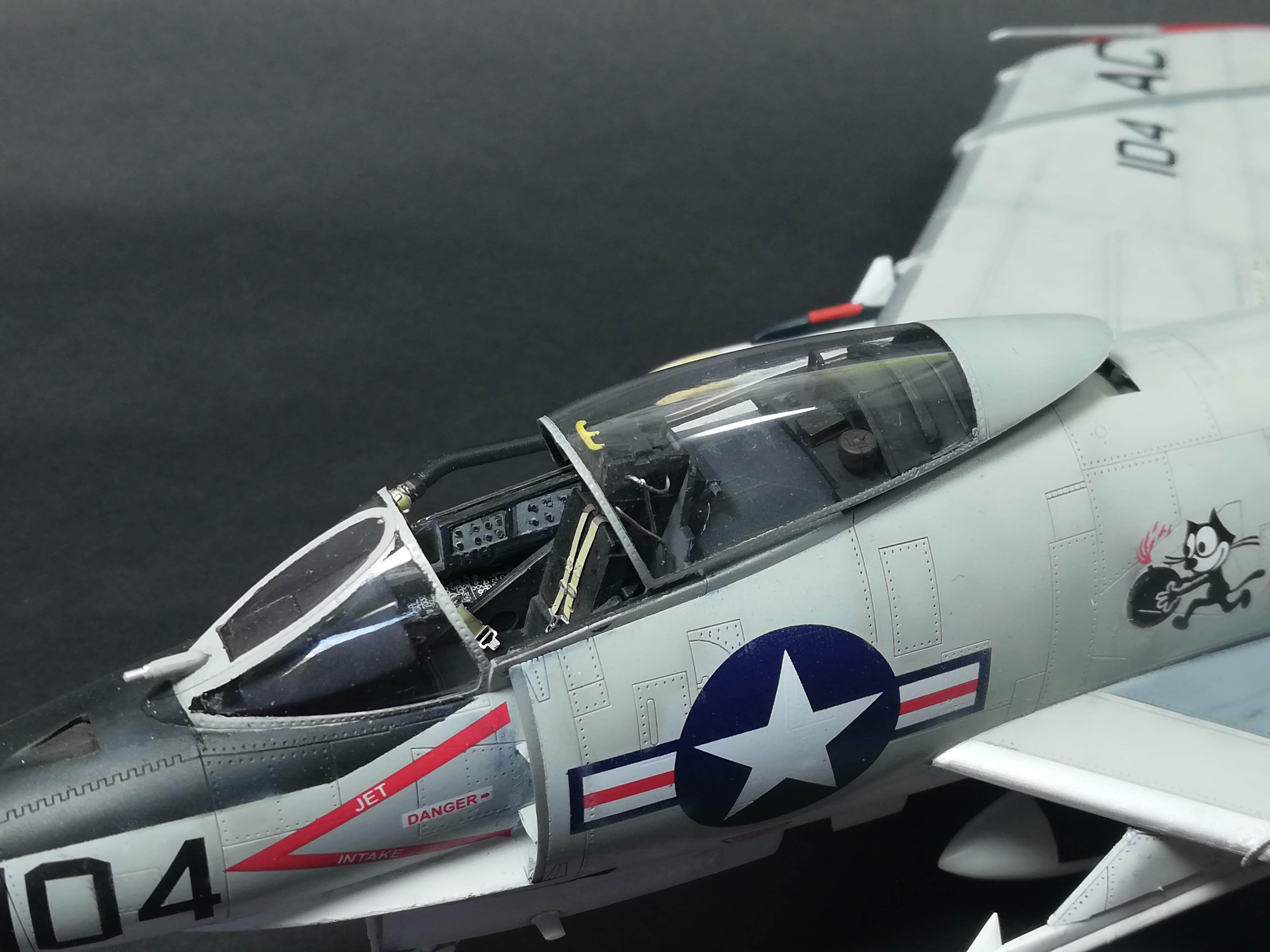 McDonnell Douglas F3H-2 Demon, VF-31 Tomcatters - Hobby Boss, 1/48 - Terminé