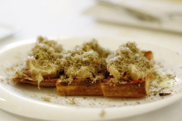 Cuina Cinc: Ca l'Amador. Cuina innovadora al Parc Natural Cadí-Moixeró.