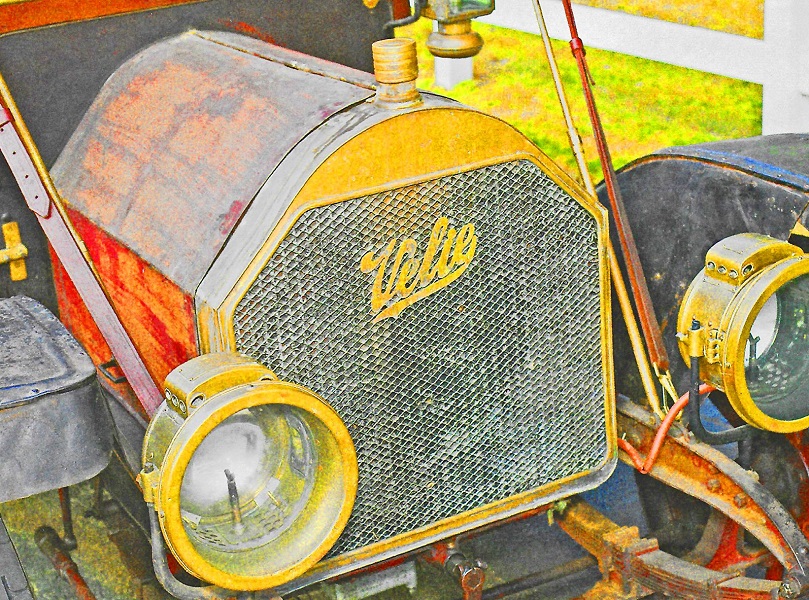 American Auto Emblems: VELIE