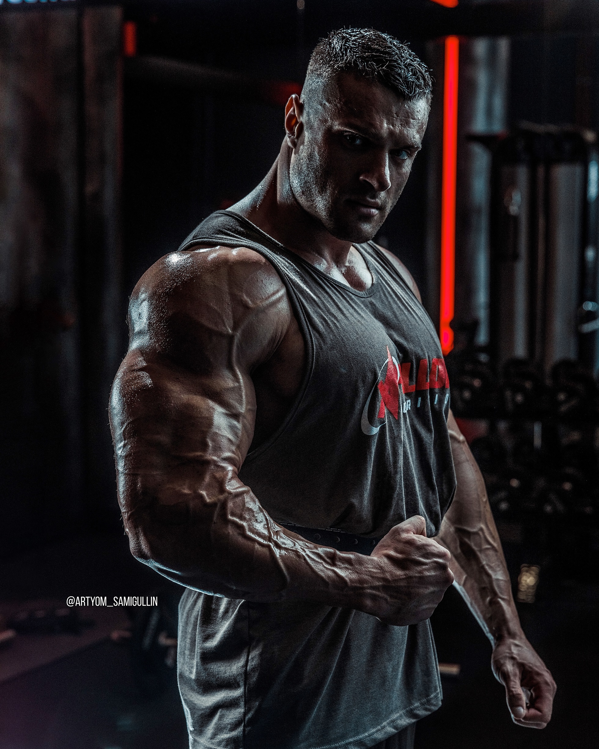 Muscle Lover: Ukraine