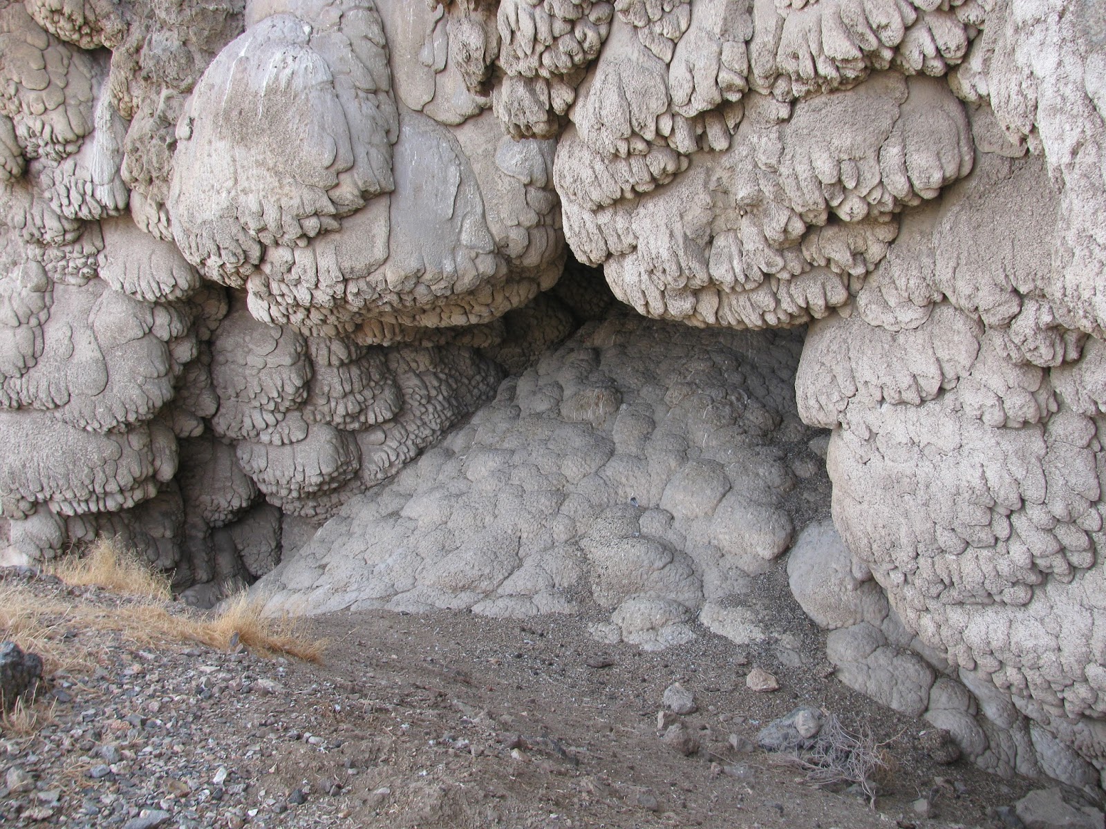 Weekend Wanderluster: Coral Cave (Pershing County, Nevada)
