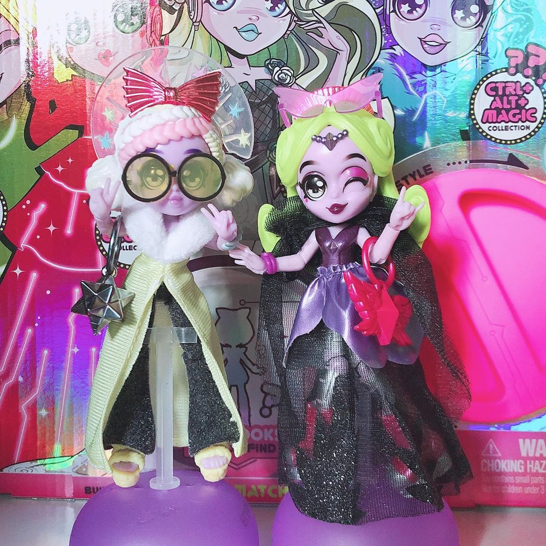 El rincón de mis muñecas: Capsule Chix