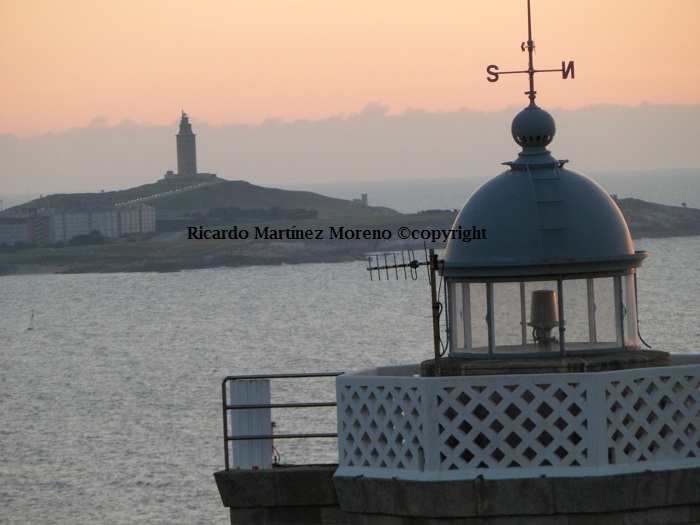 Ricardo y su cámara: El faro de Mera (A Coruña),constituye un balcón ...