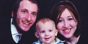 DUS IZ NIES !! Rare View...: Chassidishe Lady, Deborah Feldman, goes ...