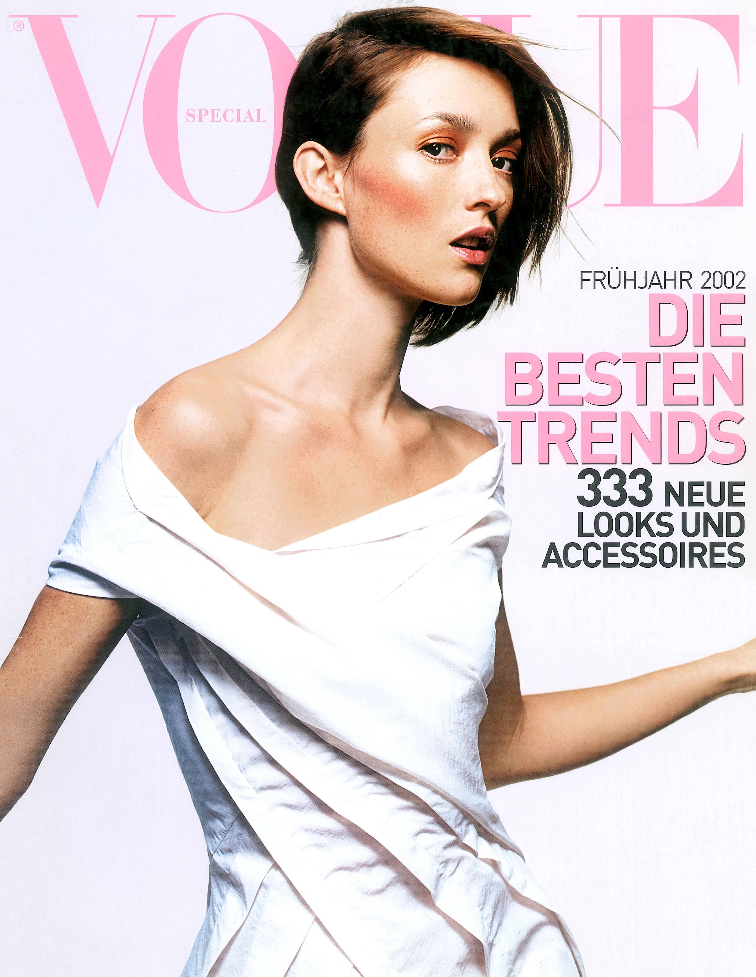 COVER: VOGUE DEUTSCH FEBRUARY 2002 SPECIAL COVER