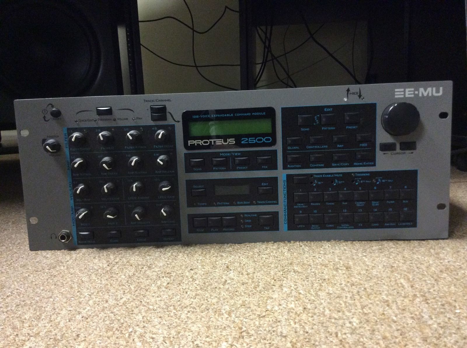 MATRIXSYNTH: E- MU PROTEUS 2500 RACK MOUNT SYNTH with 5 Hard to Find ...