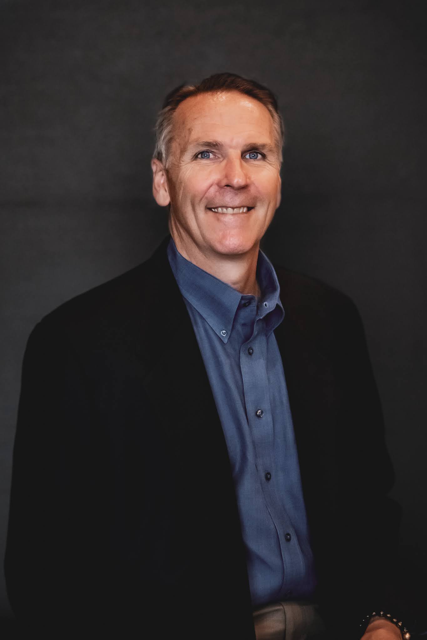 Peter Nyberg Shares His Favorite Activities for the Holiday Season in ...