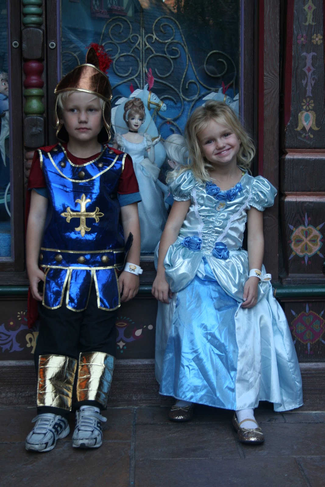 The Starnes Family: Coco's In Town. Part 2. (If you don't like princess ...