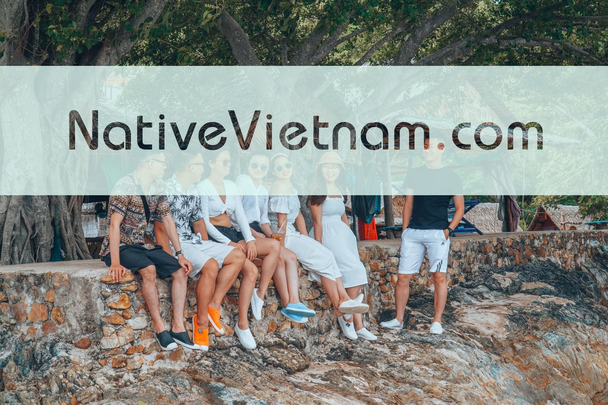 Giày Native Việt Nam - Giày nhựa đi mưa, đi biển
