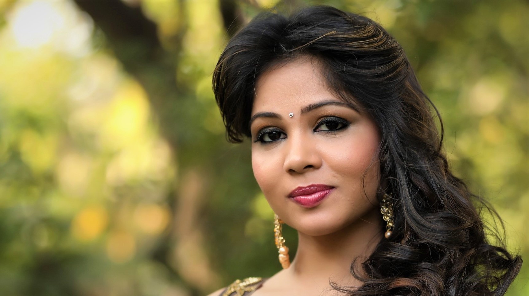 Zaara khan UHD HD Photo