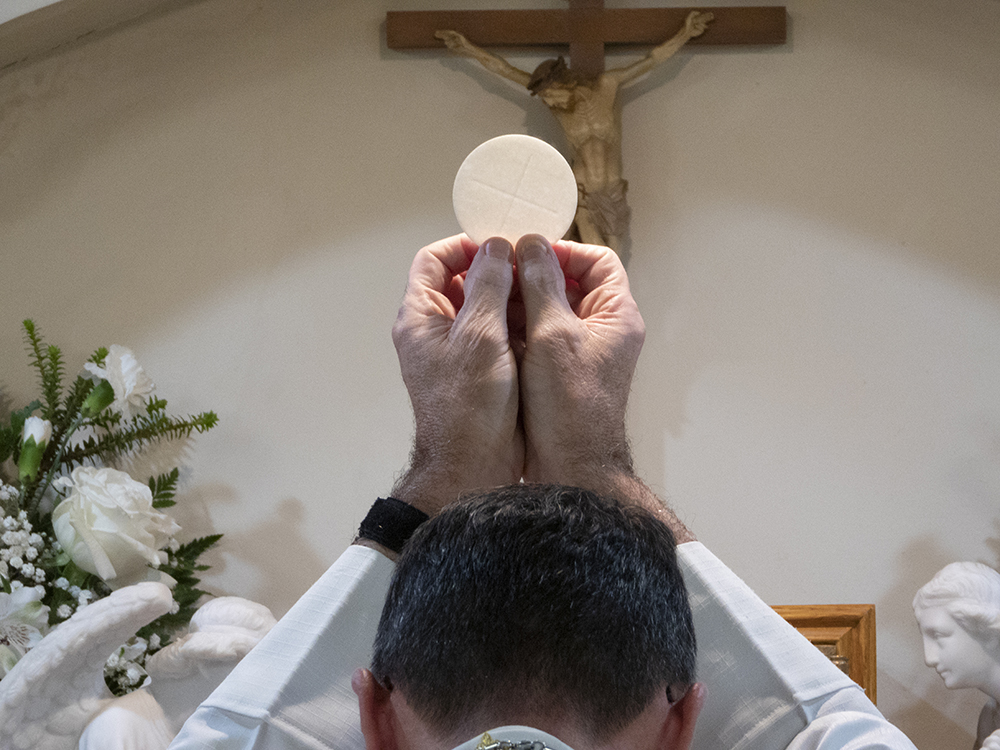 SOLEMN FEAST OF THE BODY AND BLOOD OF CHRIST B SOLEMN FEAST OF THE BODY AND BLOOD OF CHRIST B