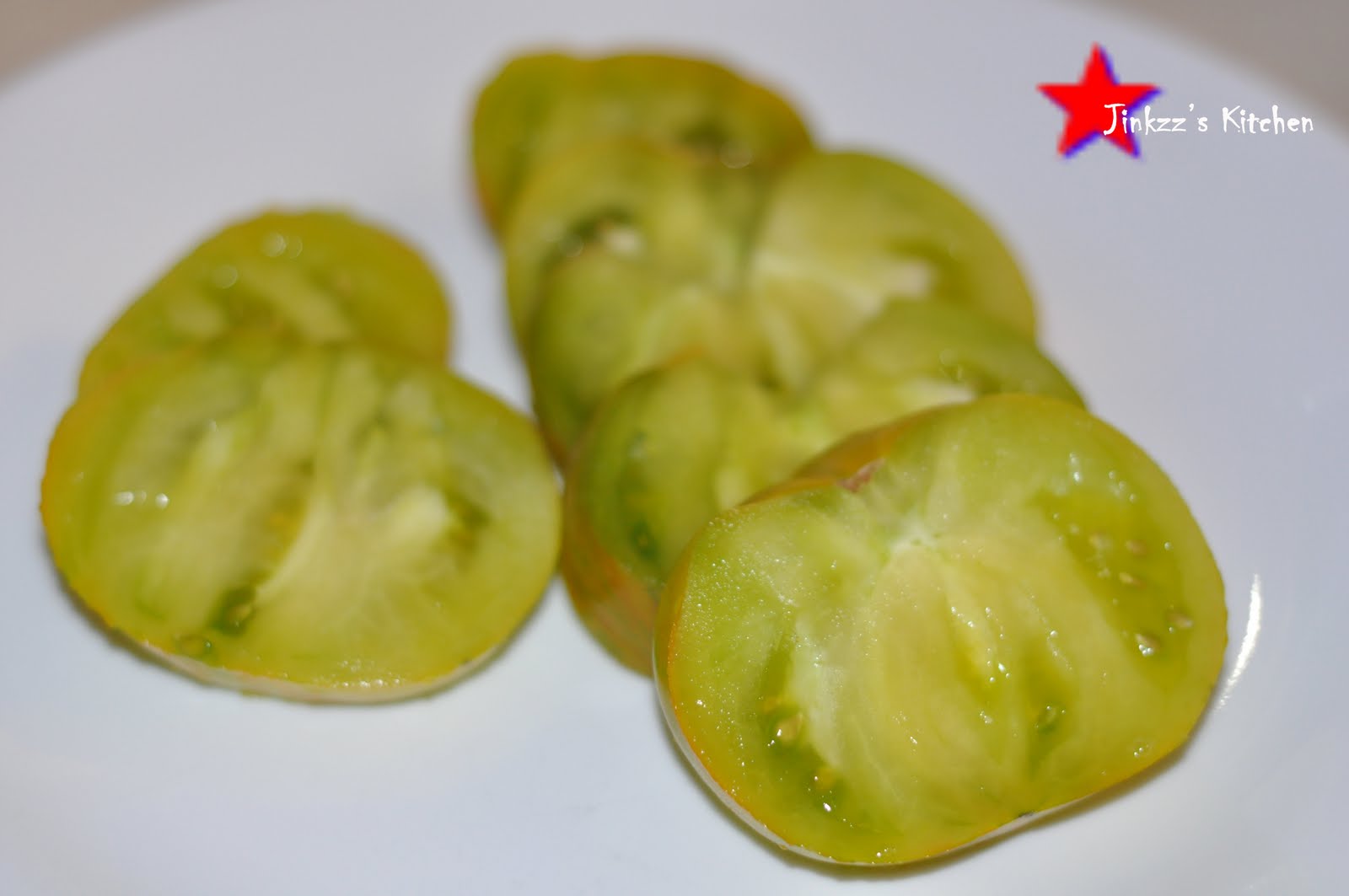 Welcome to Jinkzz's Kitchen: Fried Green Tomato with Sweet and Sour Sauce