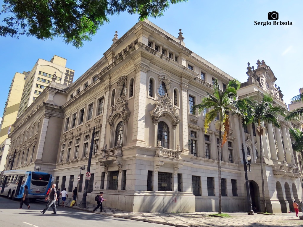 Faculdade De Direito Da Usp Vista Ampla Descubra Sampa Cidade De