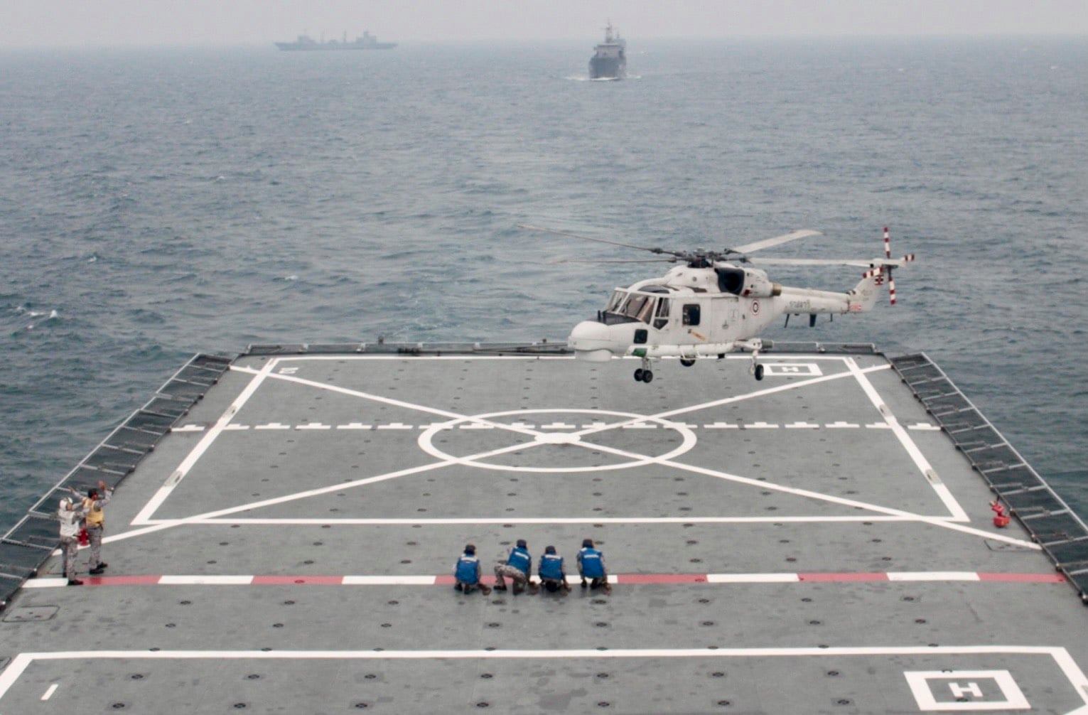 DEFENSE STUDIES: The Royal Thai Navy Conducts Amphibious Combat ...