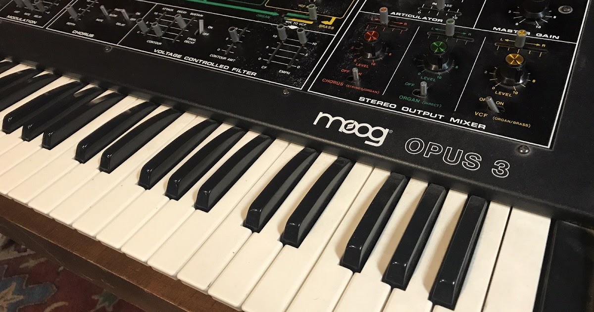 MATRIXSYNTH: Moog Opus-3 Vintage 49-Key Analog Synthesizer SN 1450