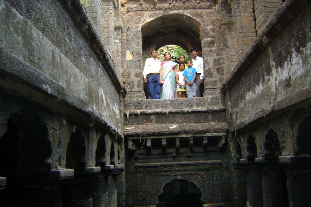 Amrit Ukey: हट्टा की बावड़ी (Hatta ki Bavadi )