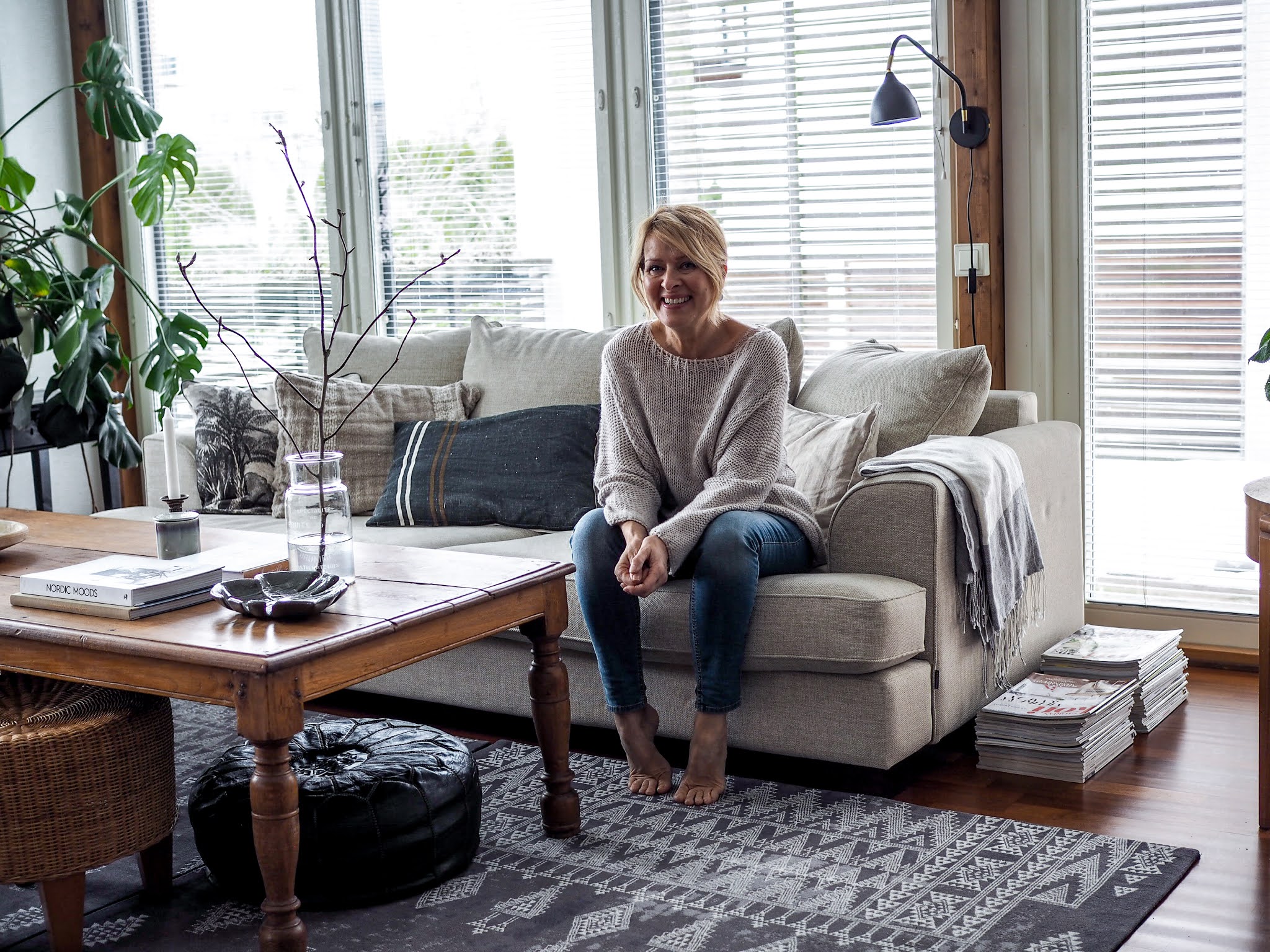 Kevään tyylivinkki: avara pääntie (hoikentaa)