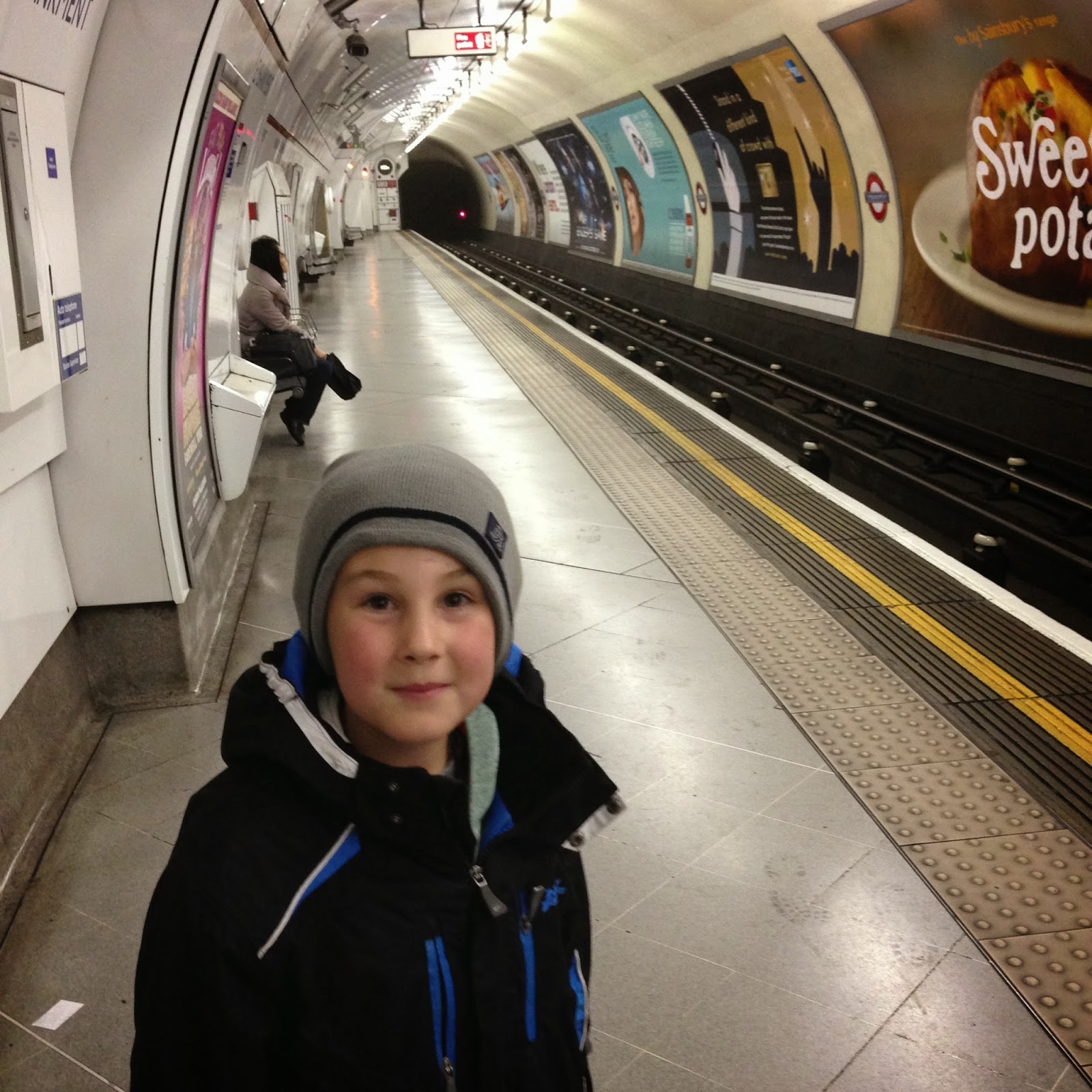 How to make travel on the Underground {London Tube} fun for kids | the ...