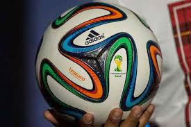 Historia del fútbol: PELOTA